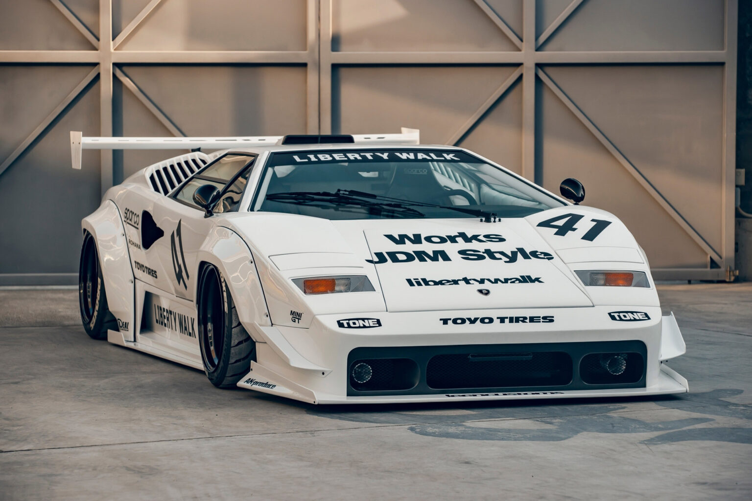 BODY KIT LAMBORGHINI - LIBERTY WALK | リバティーウォーク