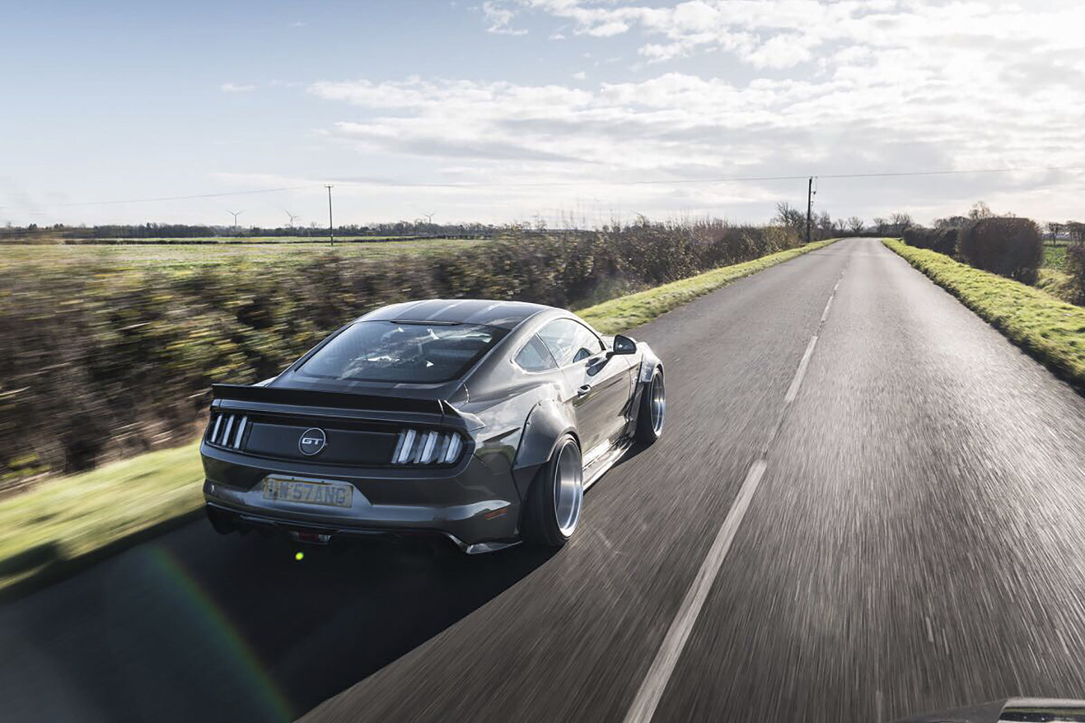 LB-WORKS FORD MUSTANG 2015y~ - LIBERTY WALK | リバティーウォーク