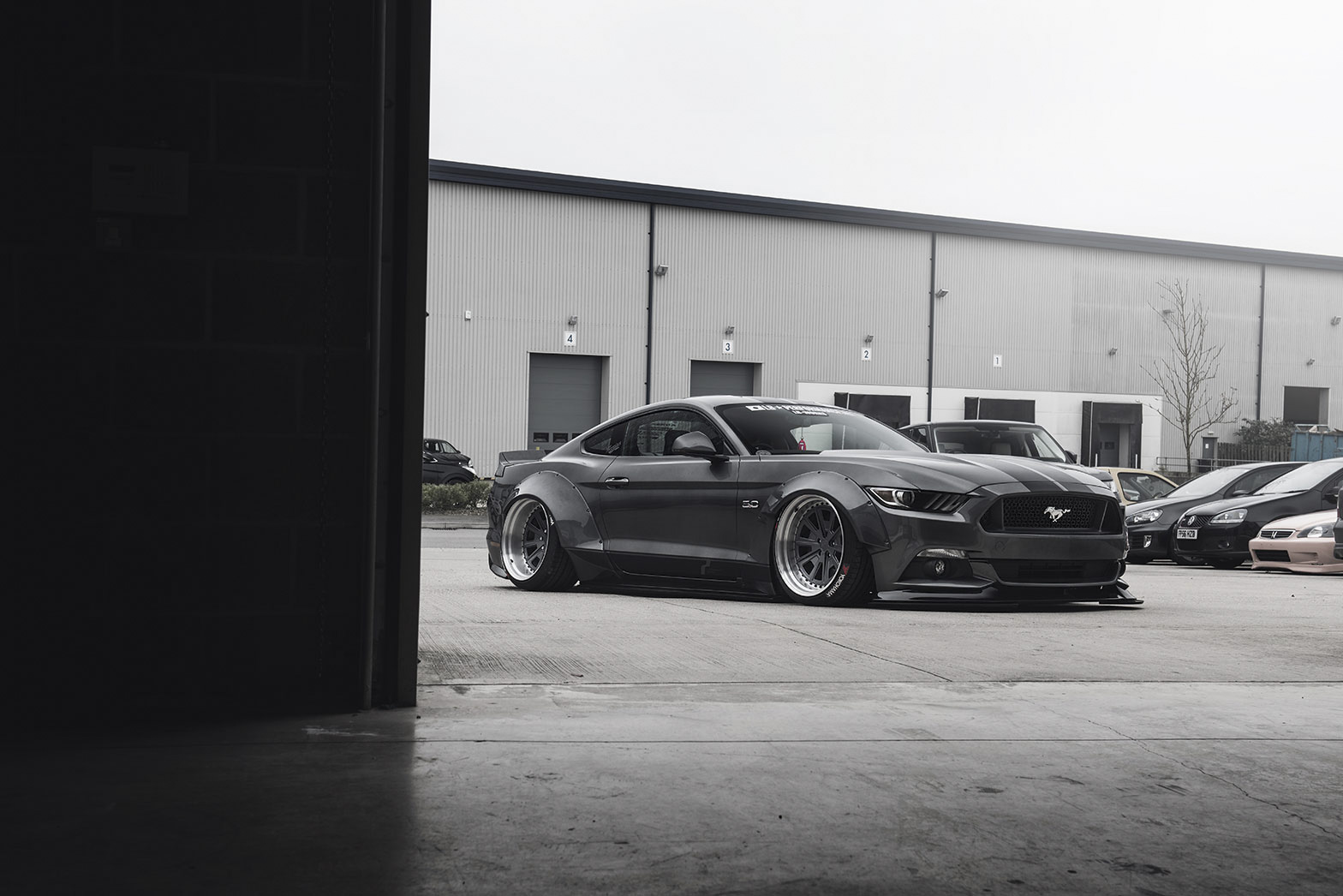 LB-WORKS FORD MUSTANG 2015y~ - LIBERTY WALK | リバティーウォーク
