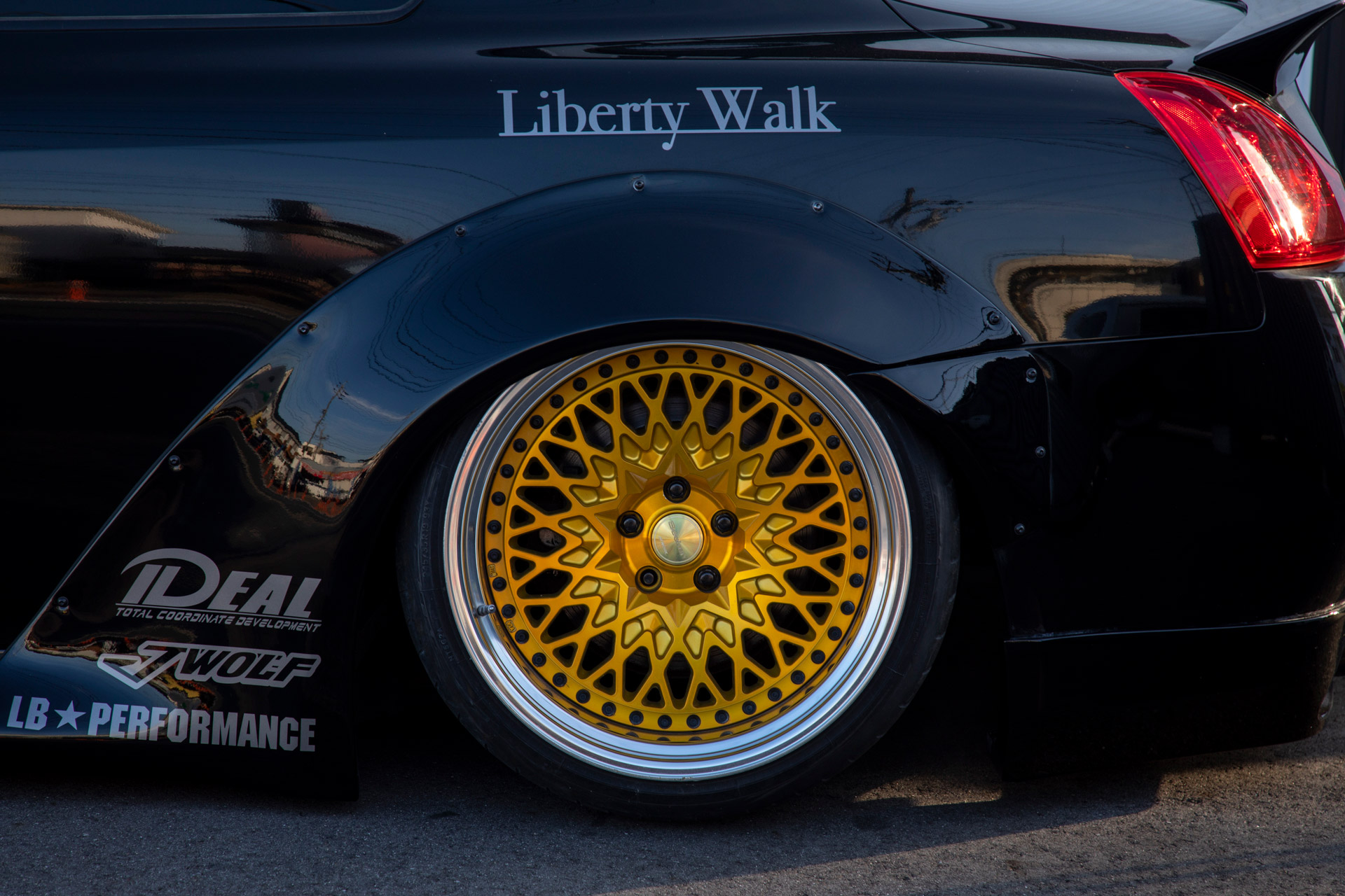 lb★nation NISSAN V36 SKYLINE Coupe - LIBERTY WALK | リバティーウォーク