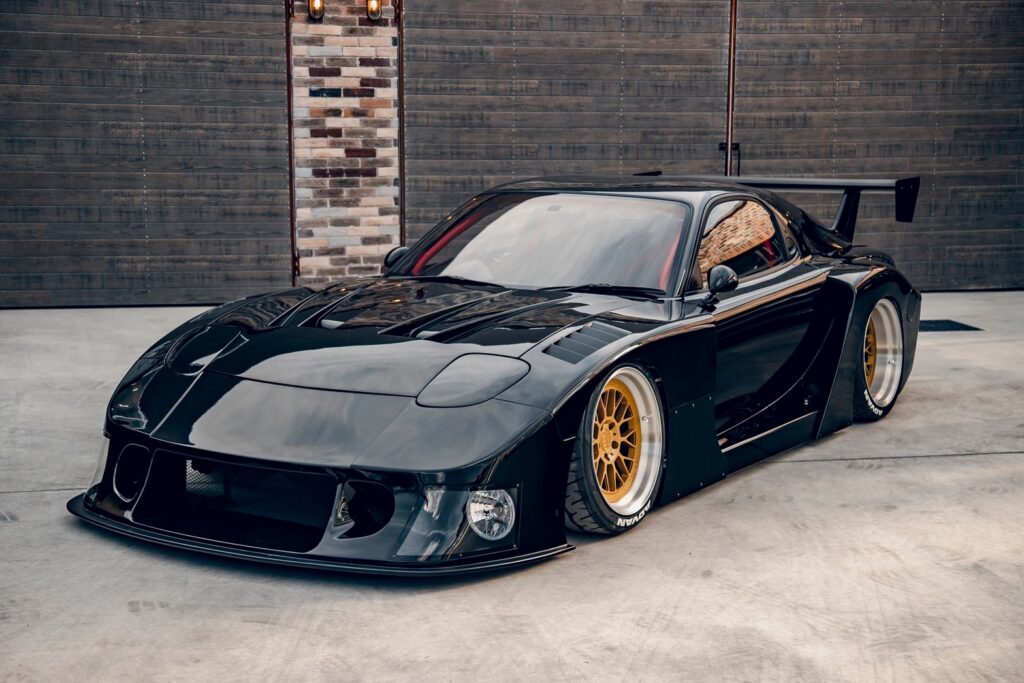 LB★PERFORMANCE アーカイブ - Liberty Walk | リバティーウォーク Complete car and customize!