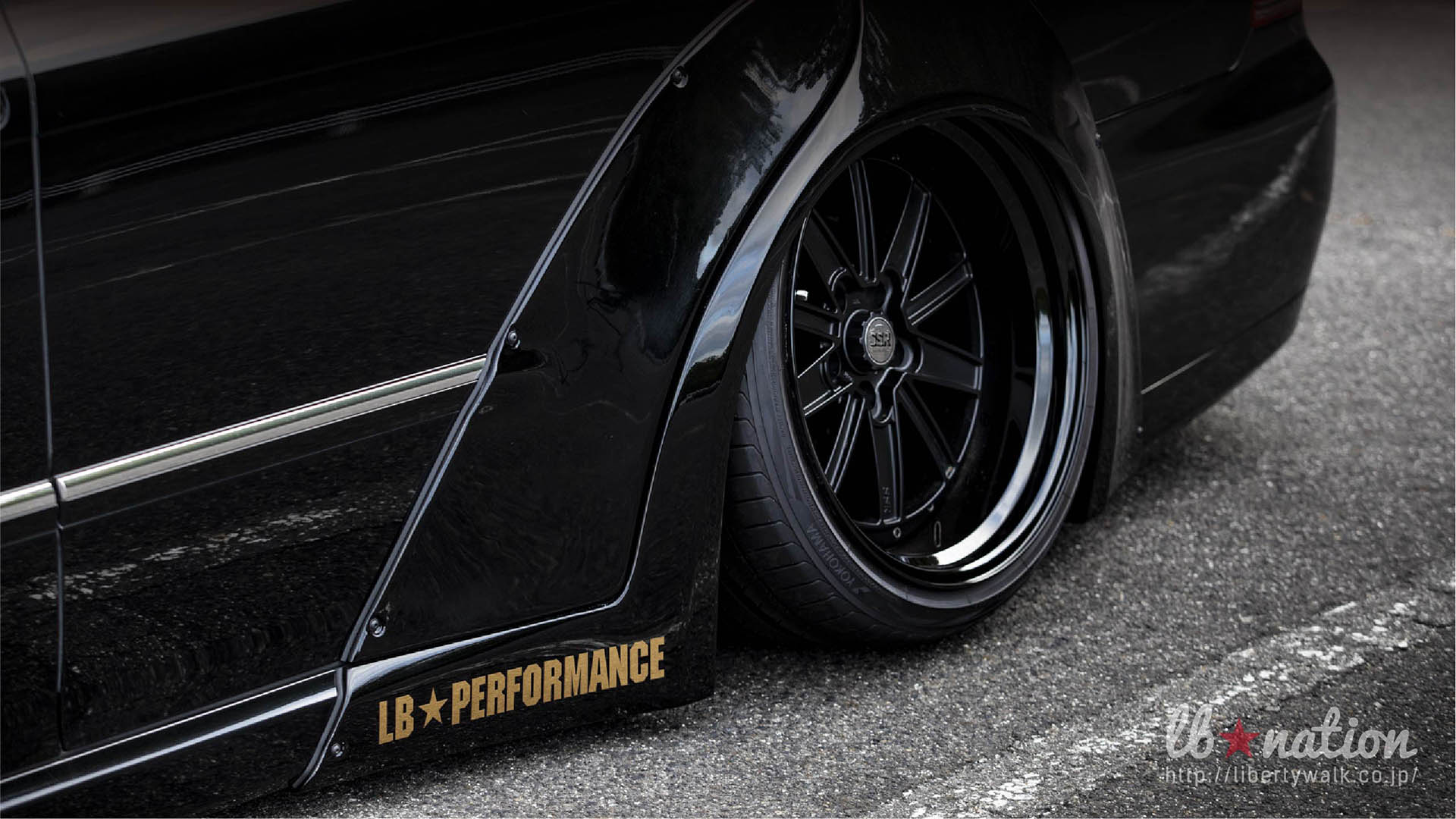 lb★nation x K-BLEAK TOYOTA 18 CROWN - Liberty Walk | リバティーウォーク Complete ...