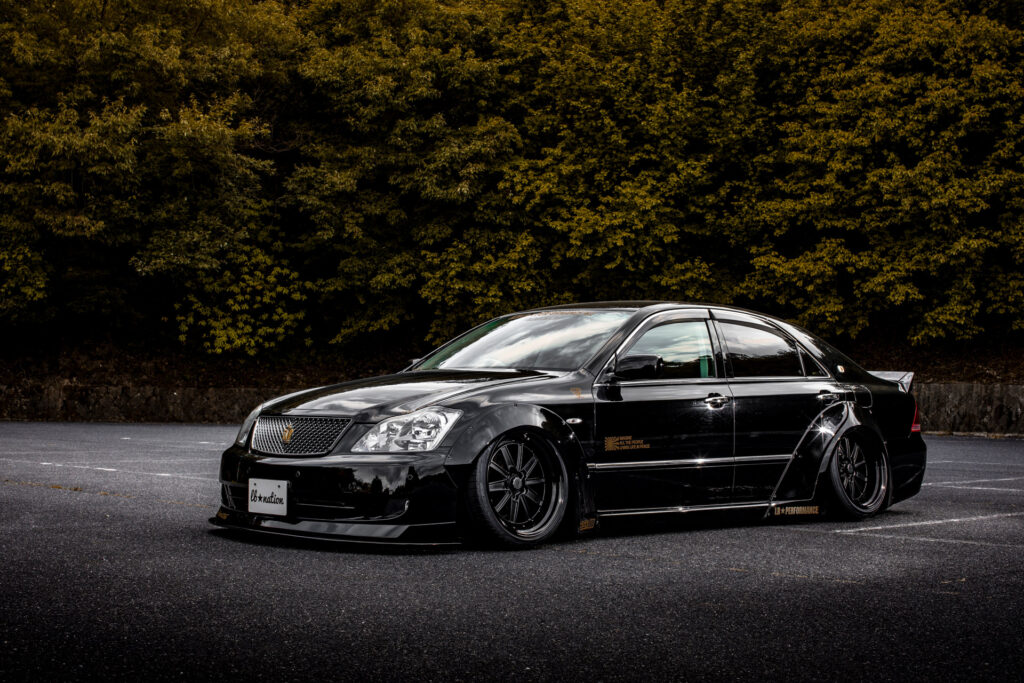lb★nation x K-BREAK TOYOTA 18 CROWN - Liberty Walk | リバティーウォーク Complete ...