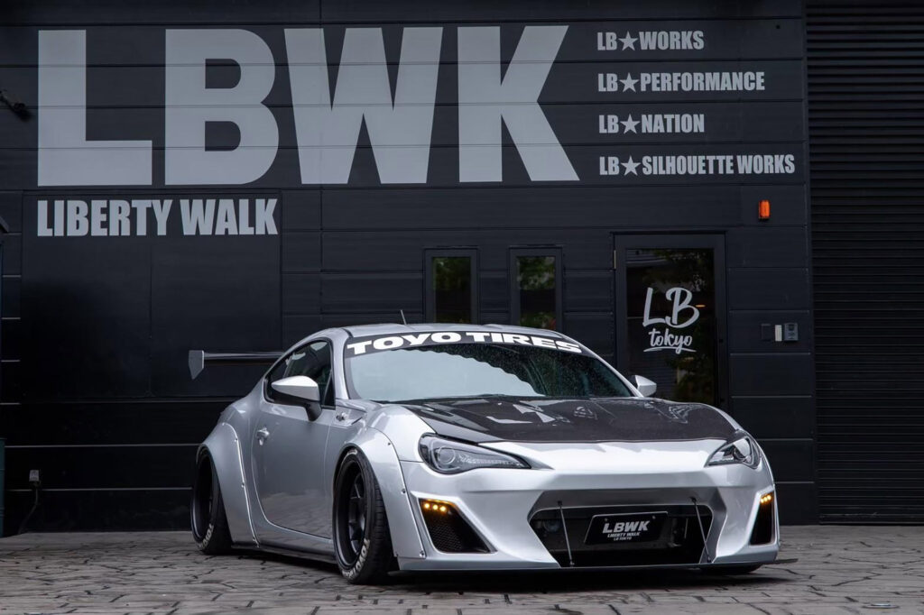 TOYOTA アーカイブ - Liberty Walk | リバティーウォーク Complete car and customize!