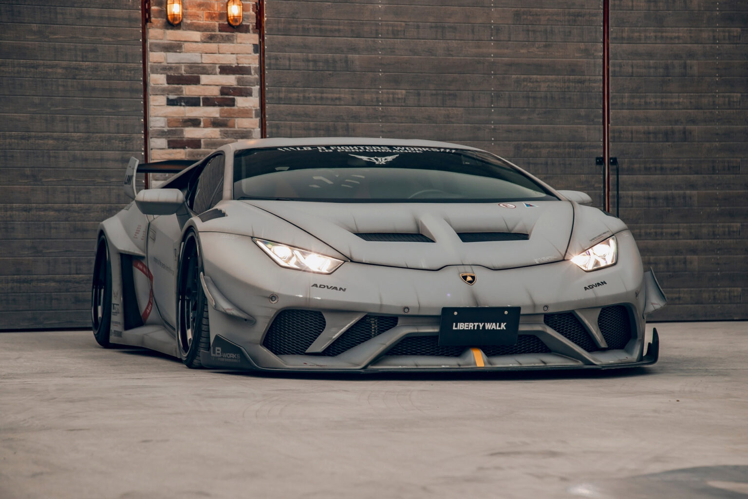 LB-Silhouette WORKS GT Lamborghini Miura - Liberty Walk | リバティーウォーク ...