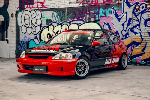 Stock car - Liberty Walk | リバティーウォーク Complete car and customize!