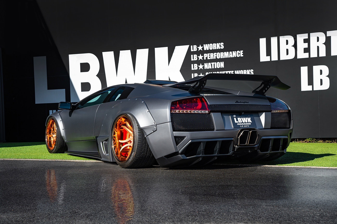 LB-WORKS Lamborghini MURCIELAGO - LIBERTY WALK | リバティーウォーク