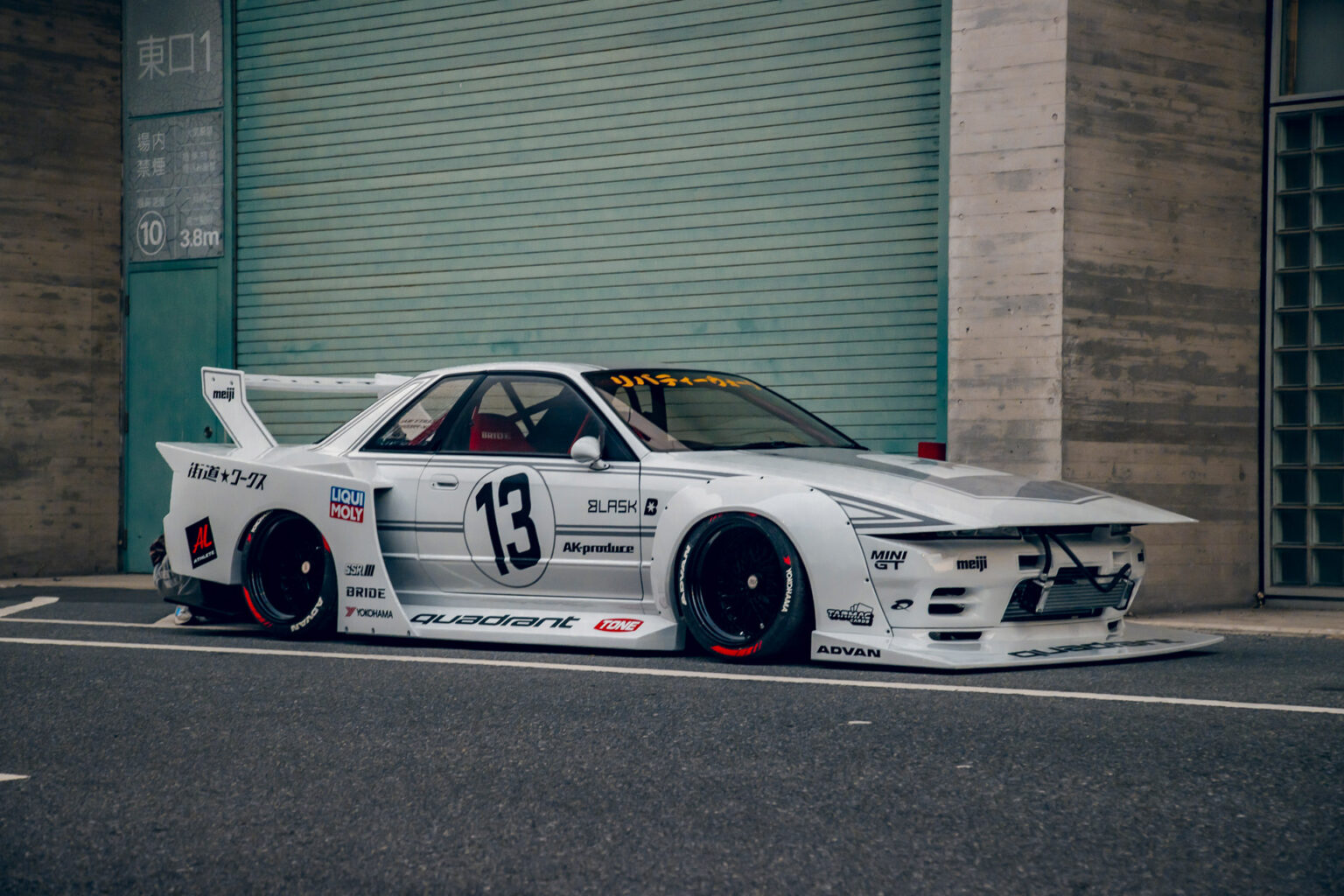 LB-KAIDO WORKS NISSAN R32 SKYLINE - Liberty Walk | リバティーウォーク Complete ...